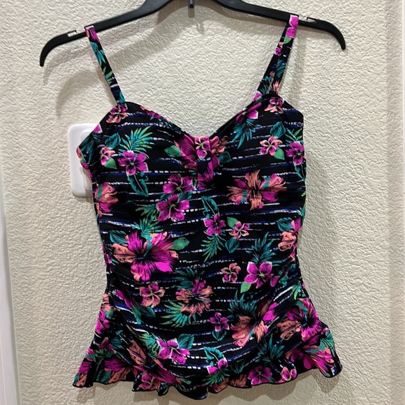 Hilor | Swim | Hilor Shirred Floral Tankini Top With Ruffled Hem | Poshmark